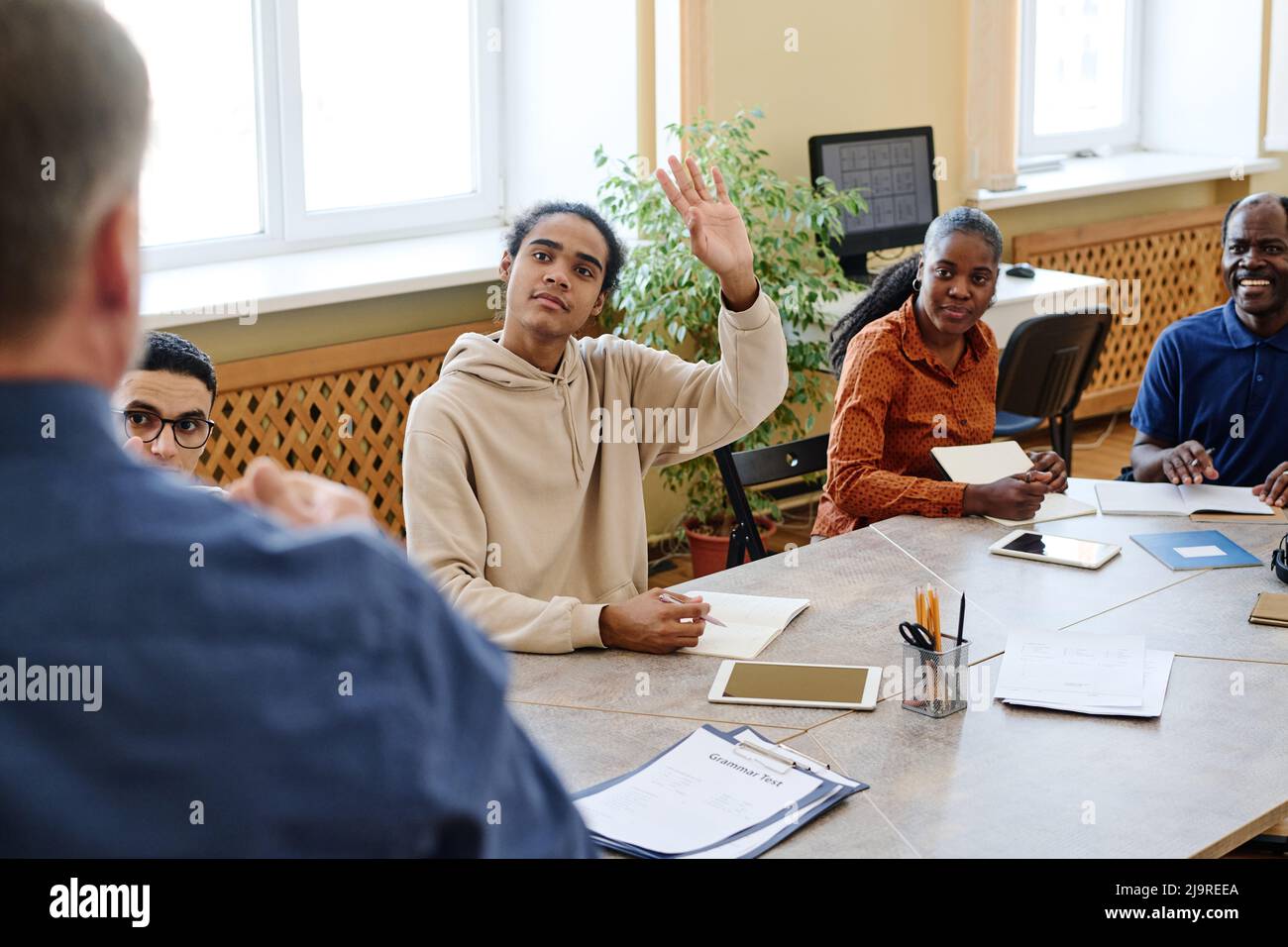 Black teacher black student hi-res stock photography and images - Alamy