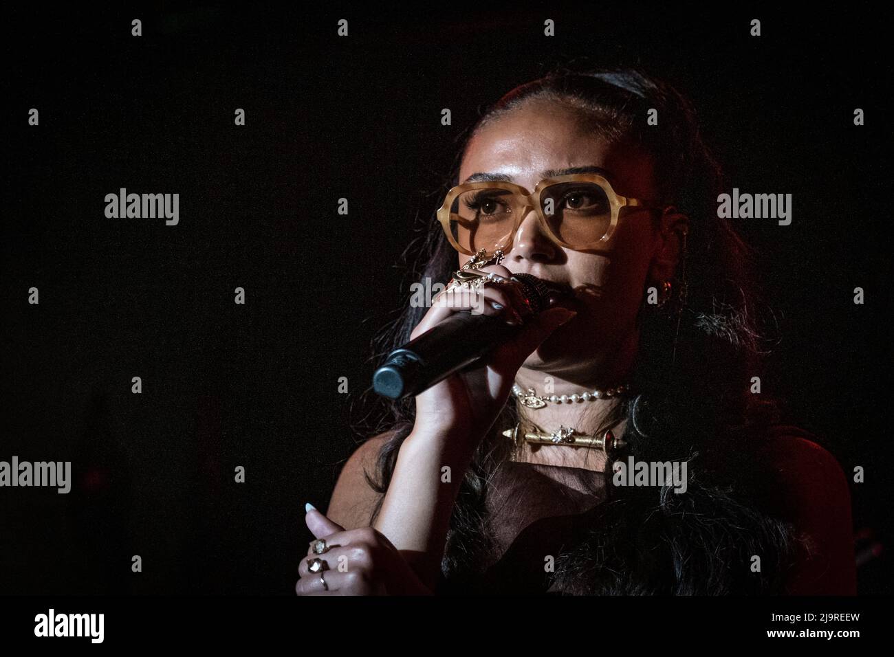 Joy crookes singer hi-res stock photography and images - Alamy