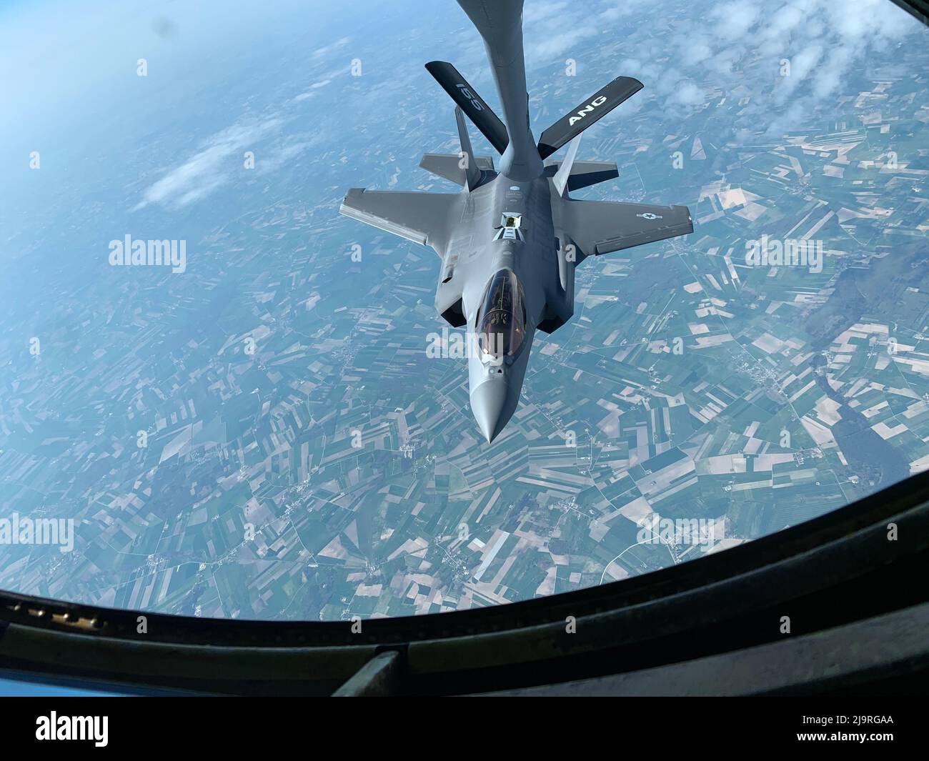 155th air refueling wing hi-res stock photography and images - Alamy