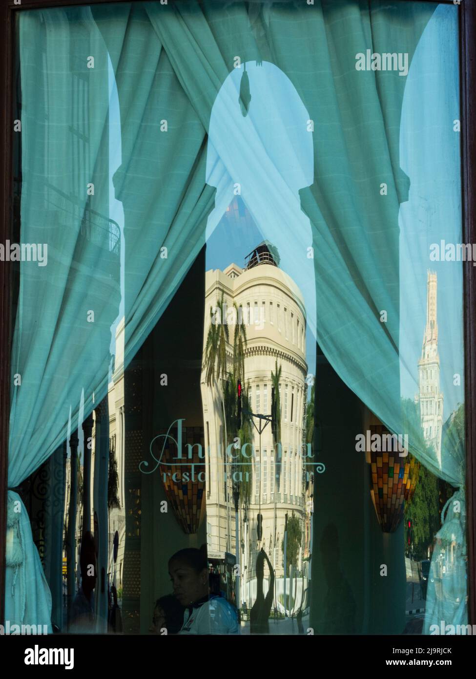 Cuba, Havana, Havana Vieja, UNESCO World Heritage Site, reflection in ...