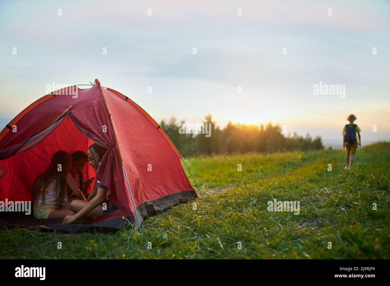 Recreation and traveling people hi-res stock photography and images - Alamy