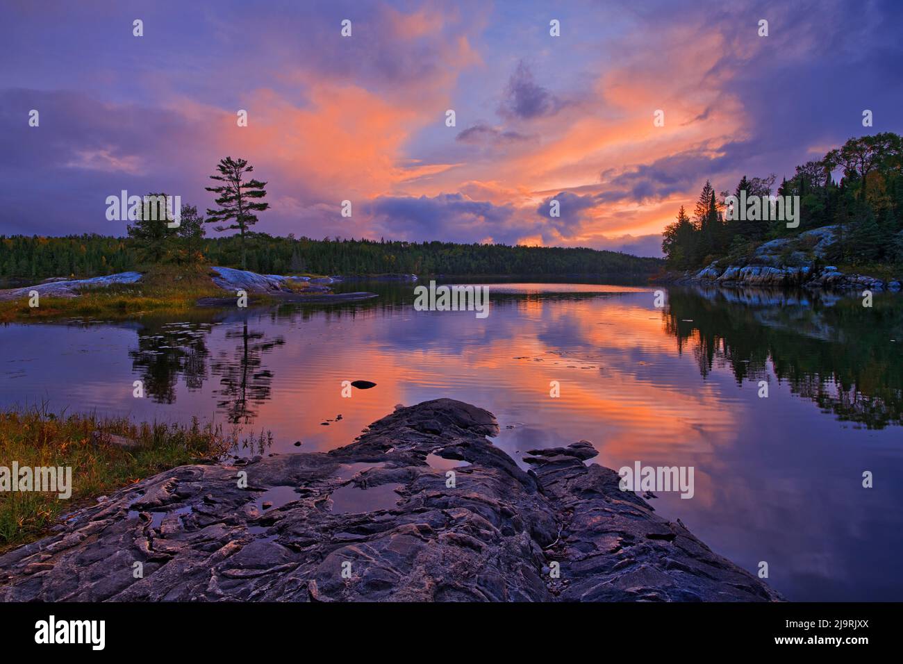 Kenora sunset hi-res stock photography and images - Alamy