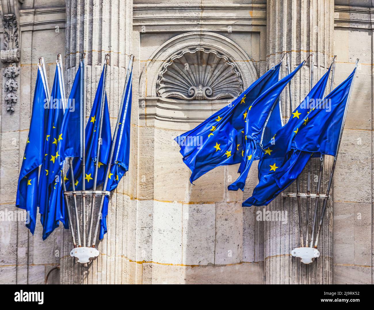 Blue EC European flags Government Administration Building, Paris ...