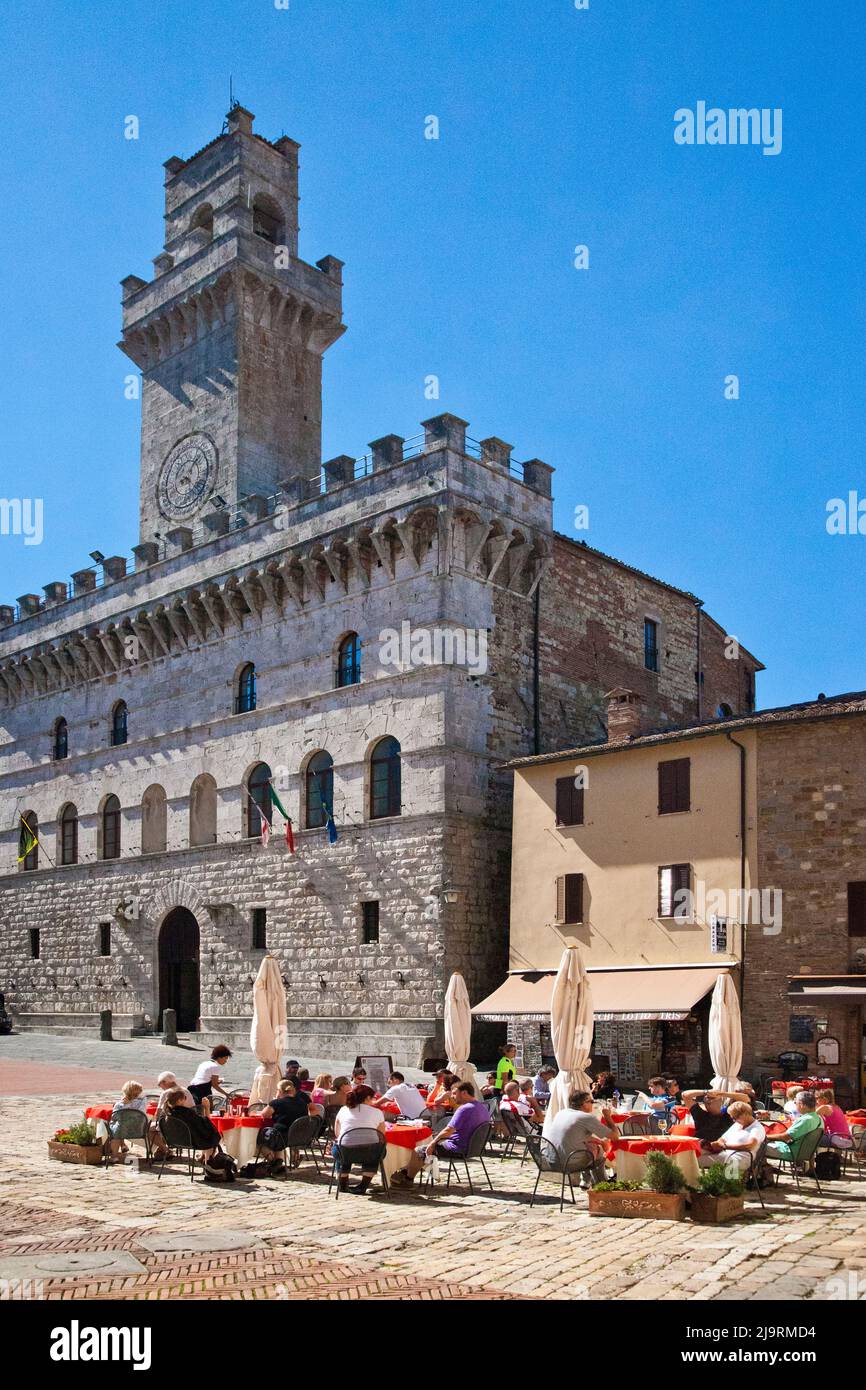 Tanugi hi-res stock photography and images - Alamy