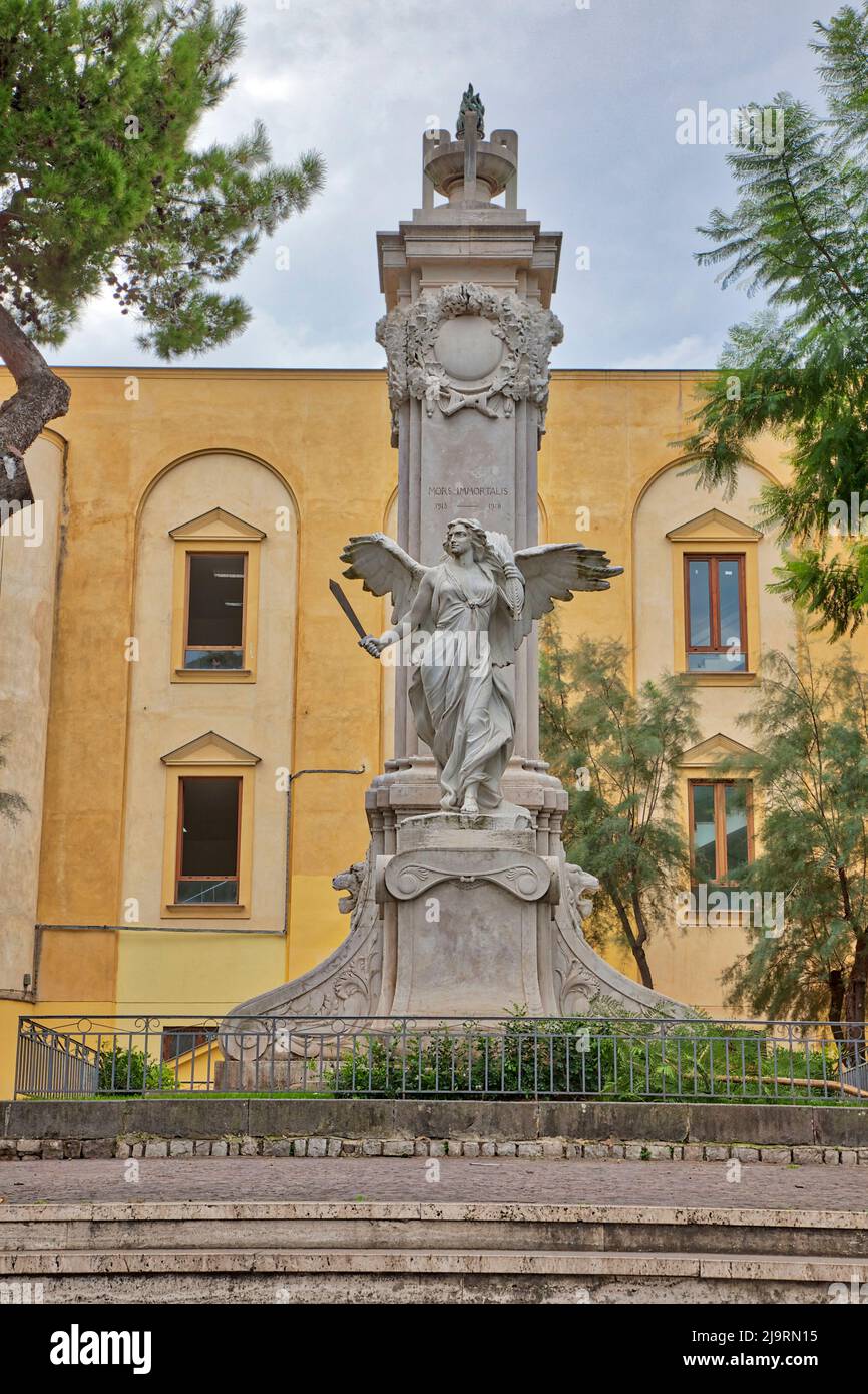 Piazza della vittoria sorrento hi-res stock photography and images - Alamy