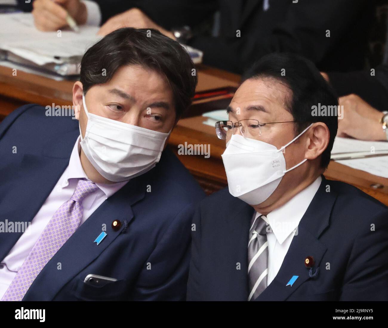 Tokyo, Japan. 25th May, 2022. Japanese Prime Minister Fumio Kishida (R ...