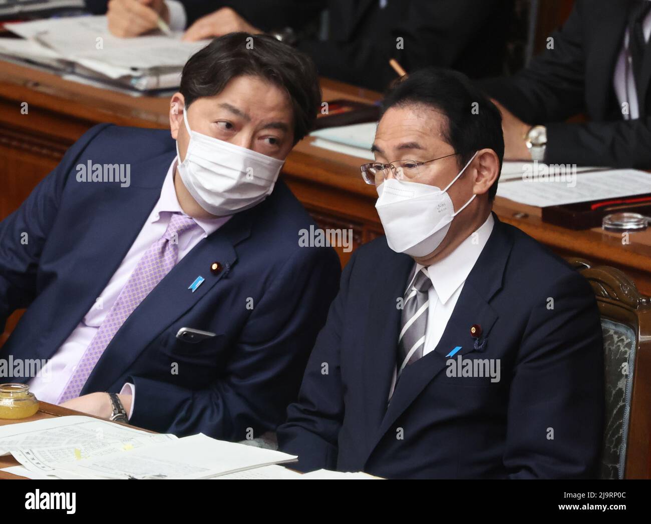 Tokyo, Japan. 25th May, 2022. Japanese Prime Minister Fumio Kishida (R ...