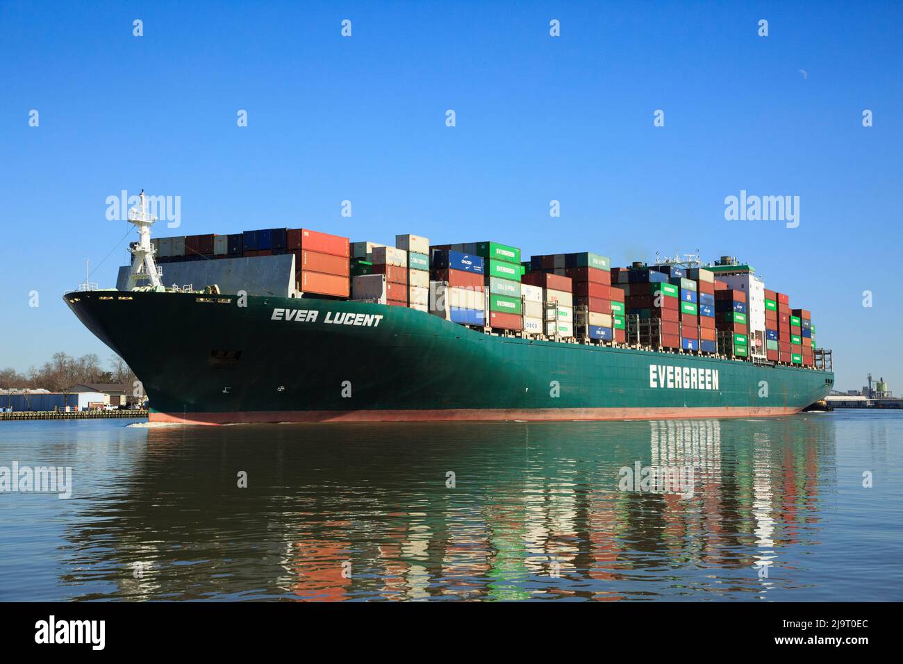 USA, Georgia, Savannah. Container ship entering Savannah Harbor Stock ...