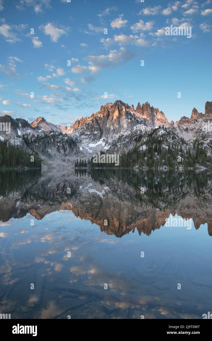Monte Verita Peak mirrored in still waters of Baron Lake, Sawtooth ...
