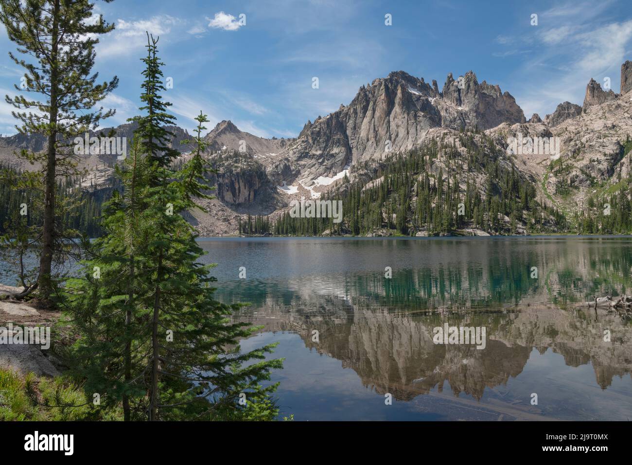 Monte Verita Peak mirrored in still waters of Baron Lake, Sawtooth ...