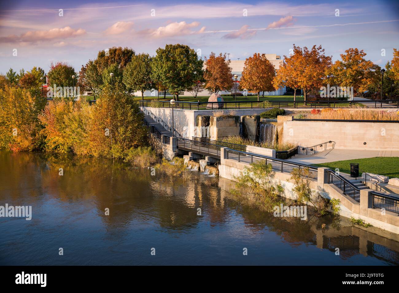The riverfront at promenade park hi-res stock photography and images ...