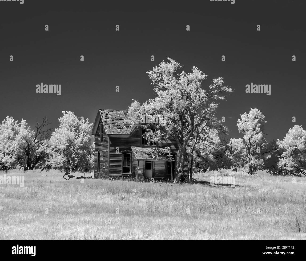 Deserted farm house hi-res stock photography and images - Alamy