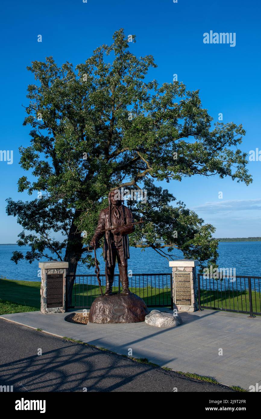 USA, Minnesota, Bemidji, Libray Park, Chief Bemidji Statue. (Editorial ...