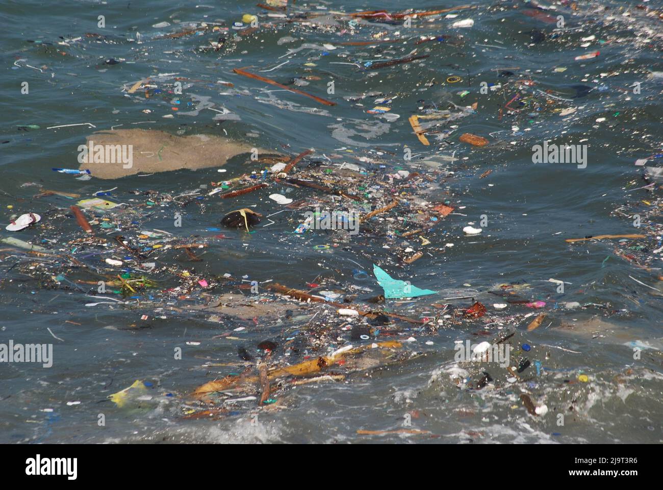 Pacific Ocean Pollution Stock Photo - Alamy