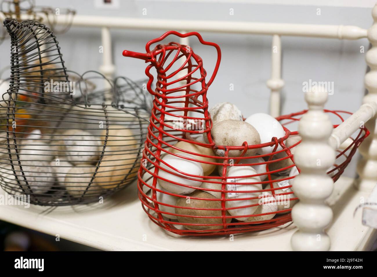 Metal baskets hi-res stock photography and images - Alamy