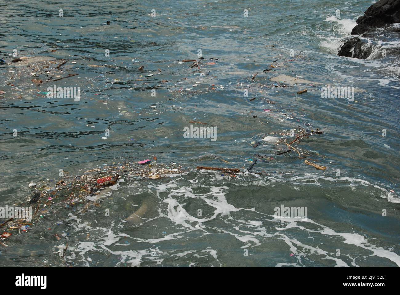 Great pacific garbage patch hi-res stock photography and images - Alamy
