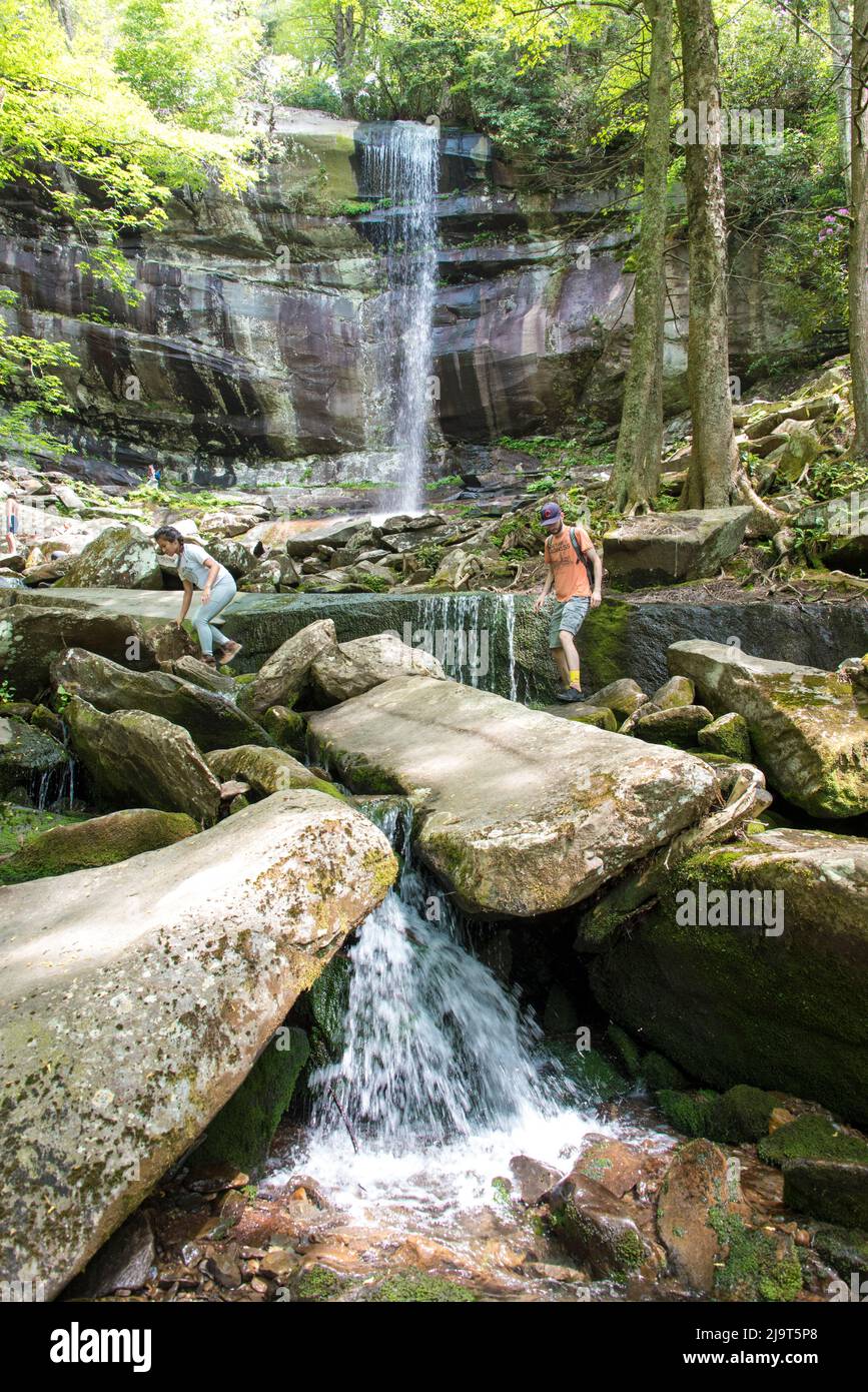 USA, Tennessee. Great Smoky Mountains National Park, Rainbow Falls, popular hiking trail Stock ...