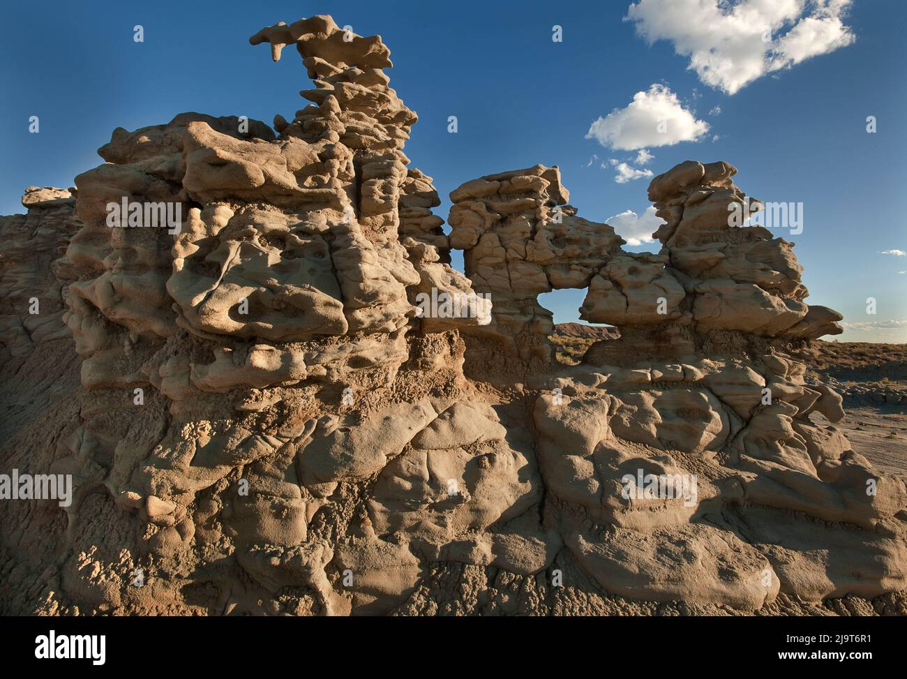Canyon eroded sandstone formations hi-res stock photography and images ...