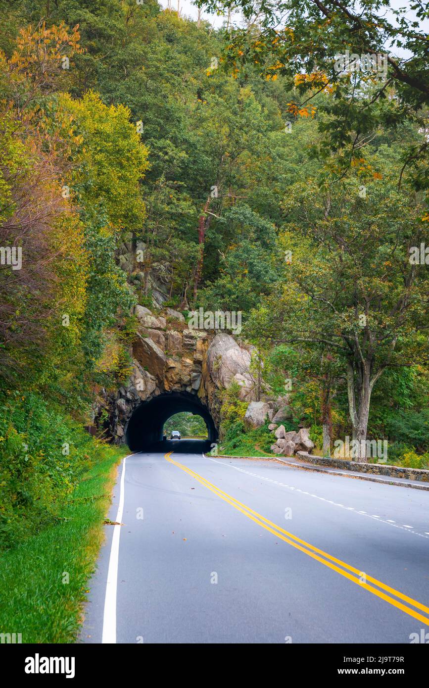 Smoky mountain tunnel hi-res stock photography and images - Alamy