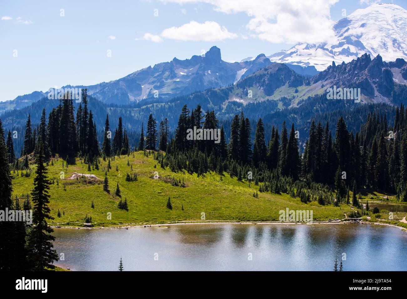 Chinook pass hi-res stock photography and images - Alamy