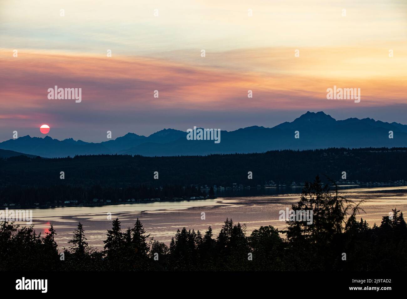 Bremerton, Washington State, USA. Pink sunset, Puget Sound Stock Photo ...