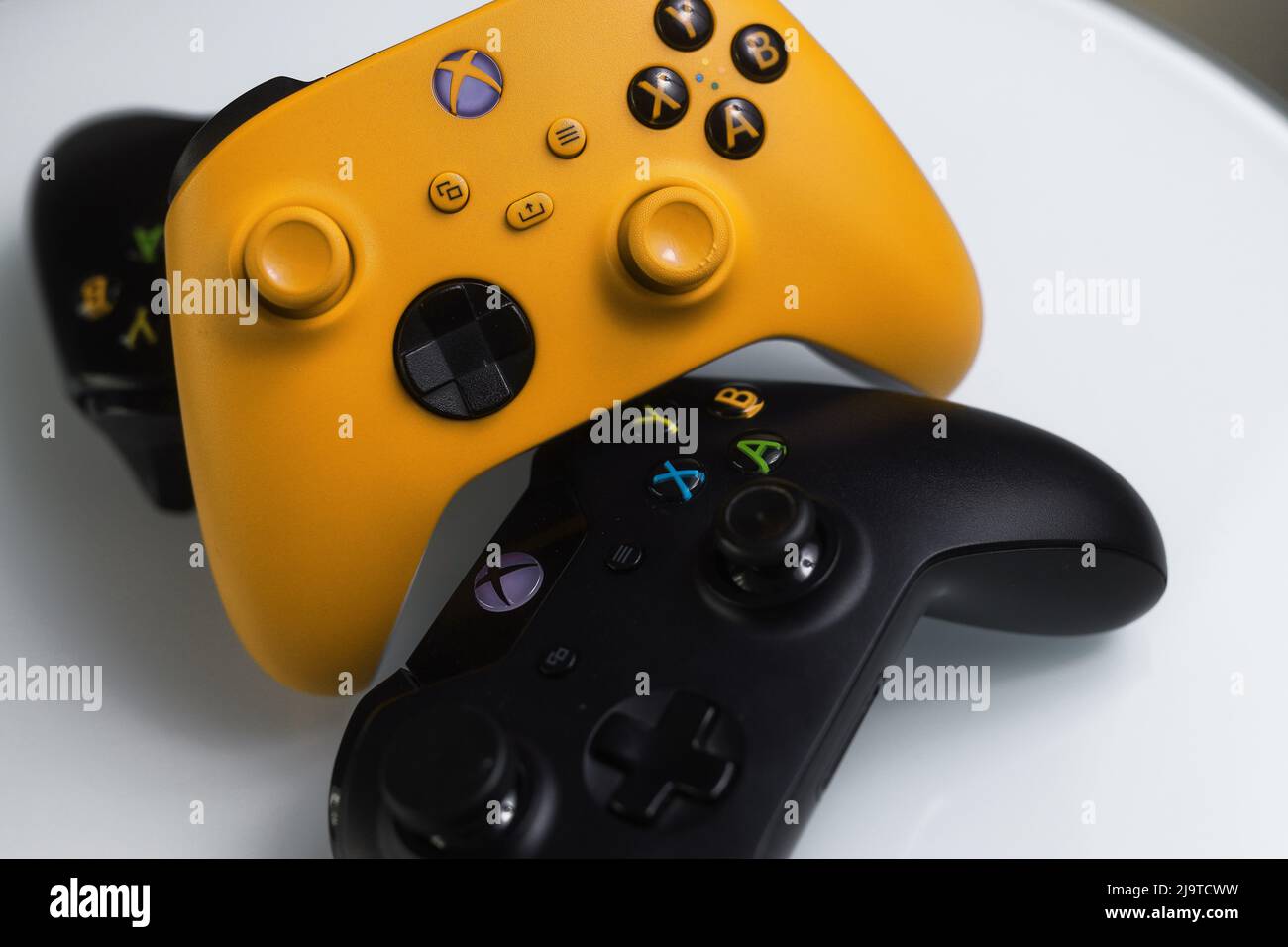 xbox game controller Stock Photo - Alamy