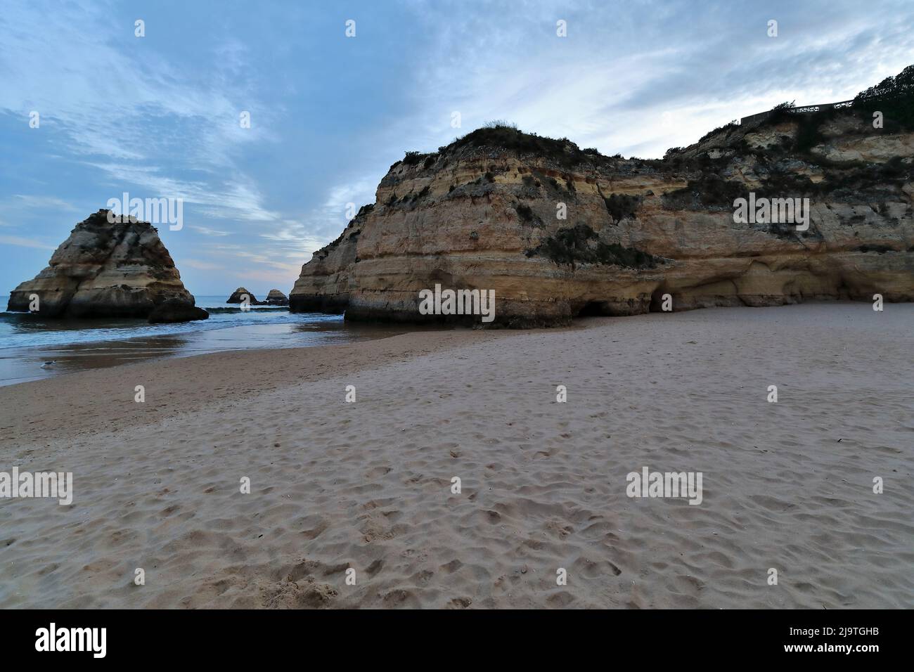 Pierced pillar hi-res stock photography and images - Alamy