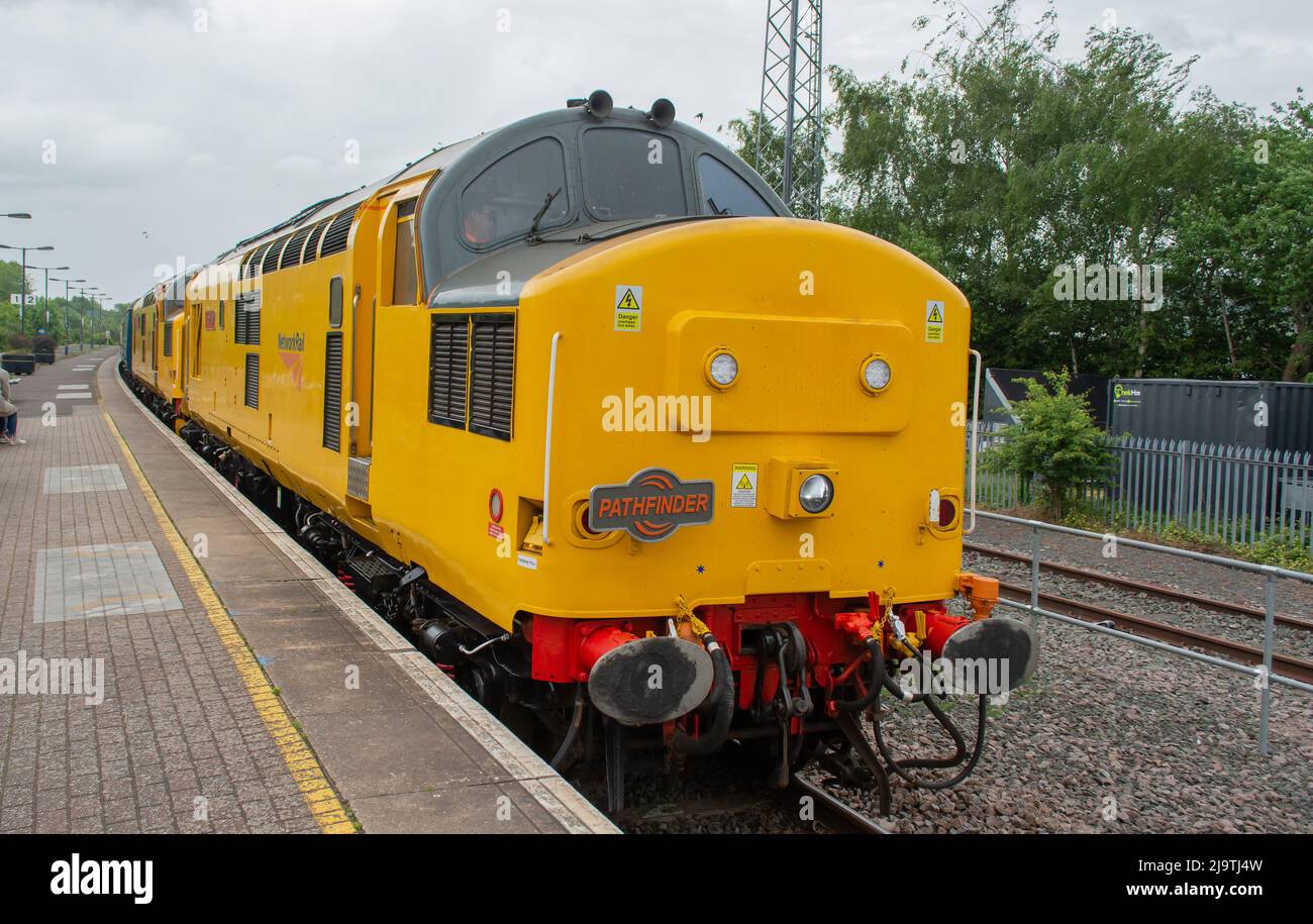 John tiley class 37 hi-res stock photography and images - Alamy