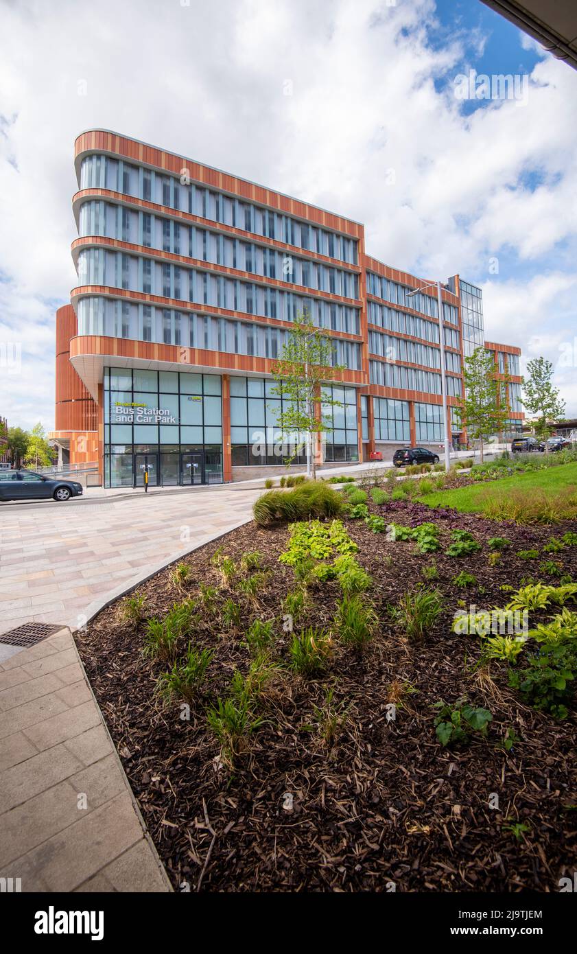 New green space and public realm between the College City Hub and Broad ...