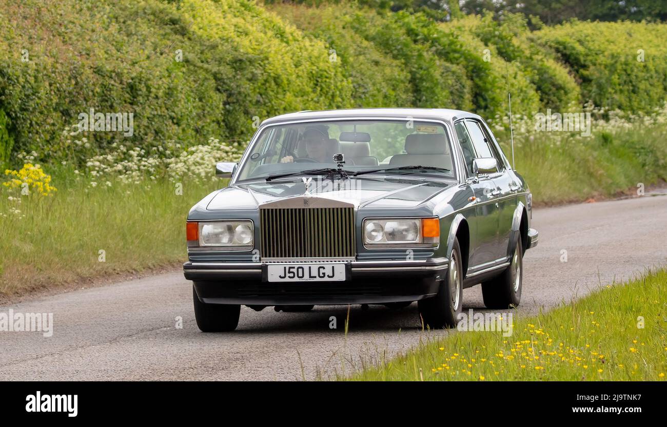 1991 grey Rolls Royce Stock Photo - Alamy