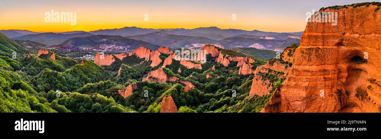 Las Medulas, a Roman gold-mining site in Spain Stock Photo - Alamy