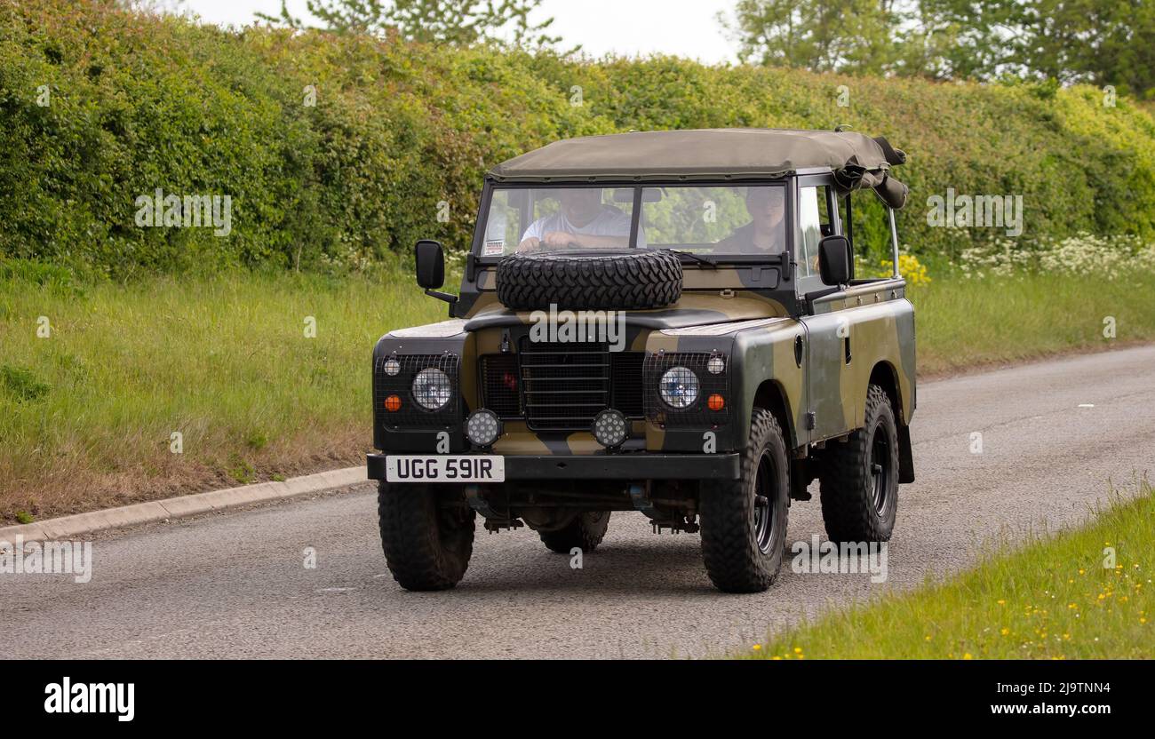 Military land rover hi-res stock photography and images - Alamy