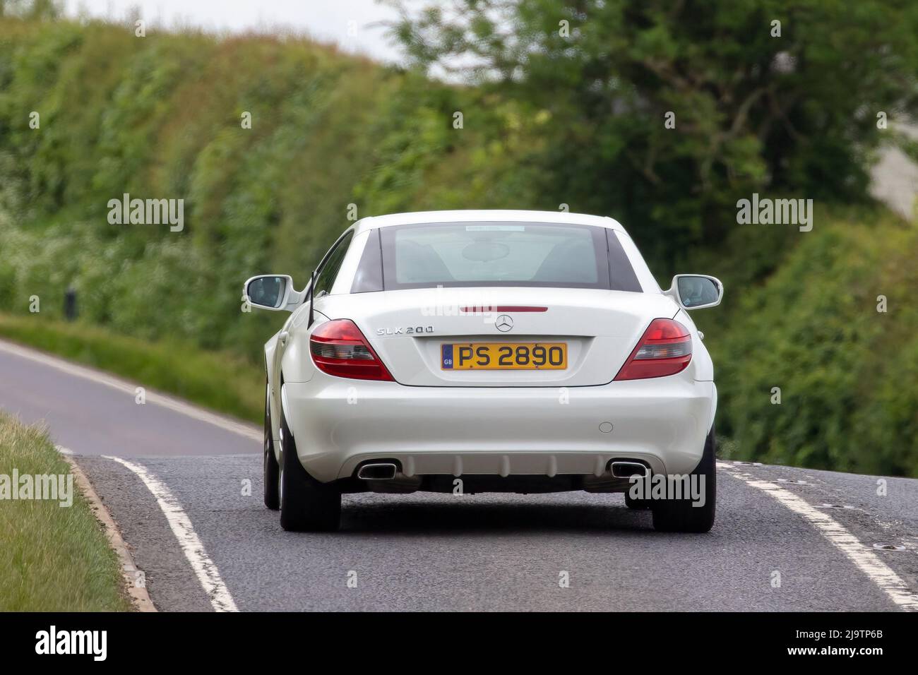 Classic white mercedes hi-res stock photography and images - Alamy