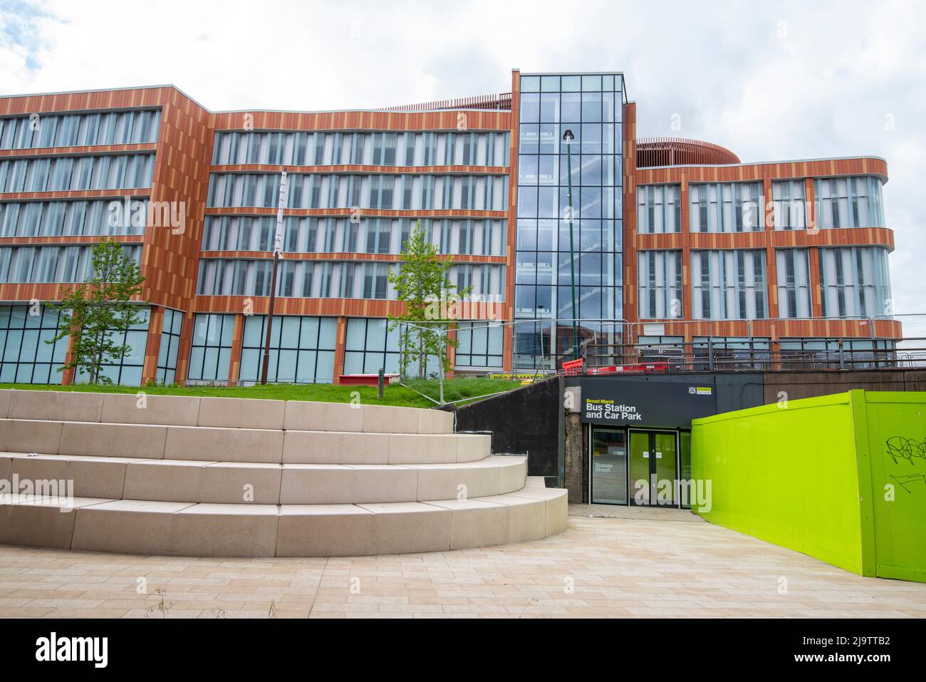 New green space and public realm between the College City Hub and Broad ...