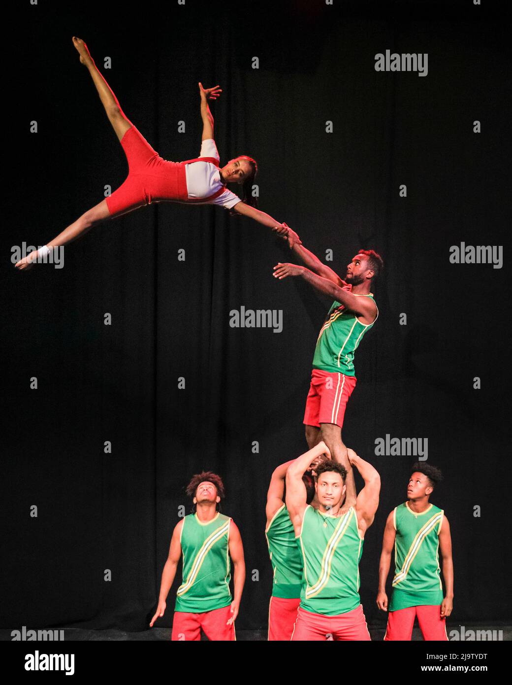 London, UK. 25th May, 2022. The 15-strong Circus Abyssinia troupe ...