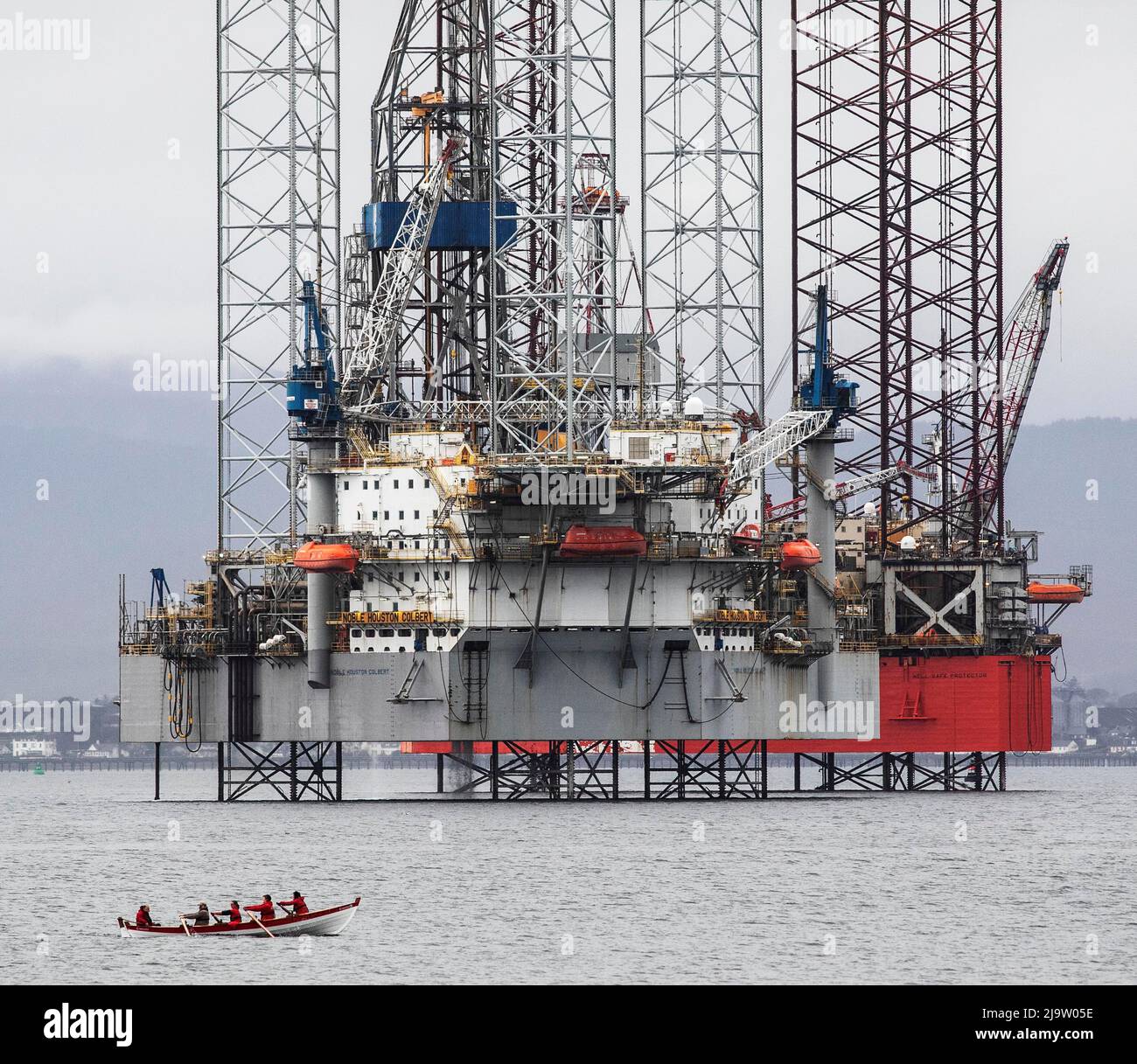 Recommissioned Oil Rigs High Resolution Stock Photography and Images ...