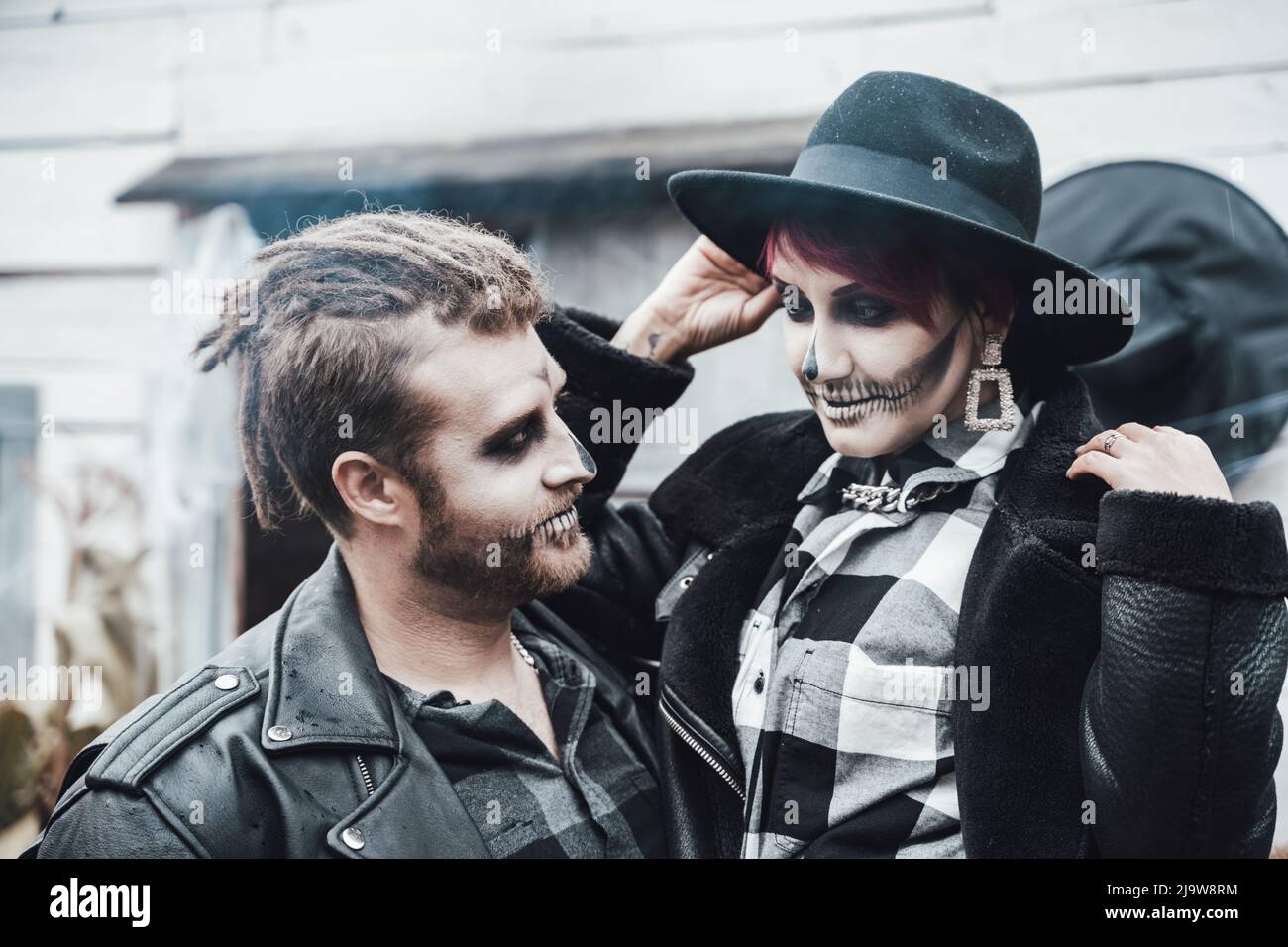 Scary love family couple man, woman celebrating halloween.Terrifying ...
