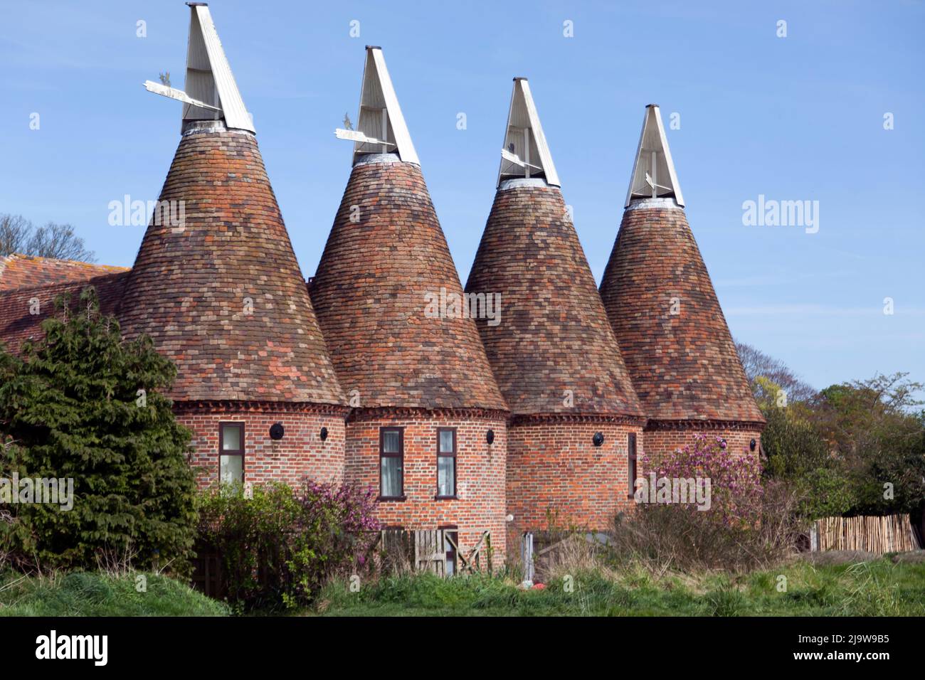 Oasthouses at Ickham, Kent Stock Photo - Alamy