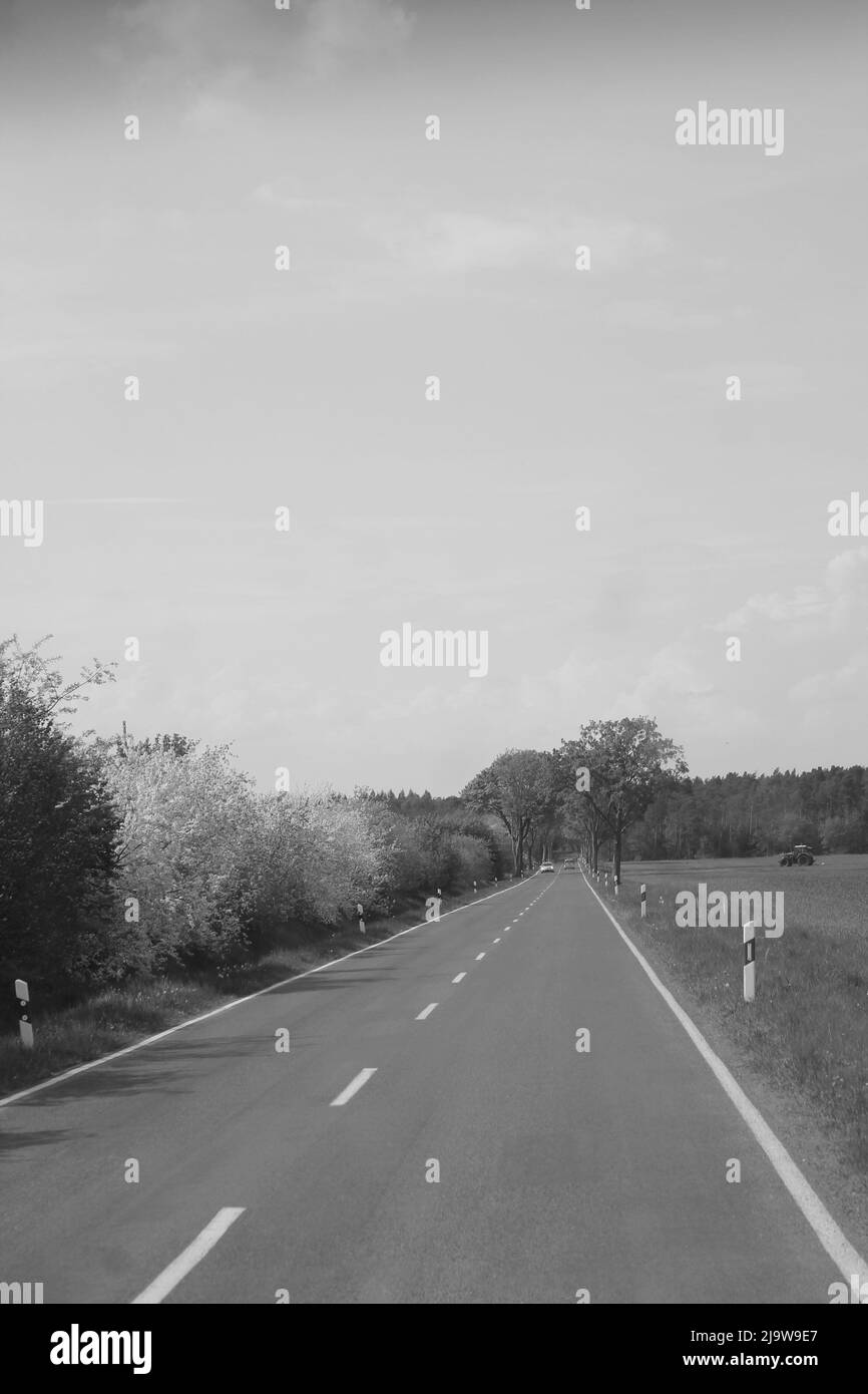 Stadtische strassen hi-res stock photography and images - Alamy