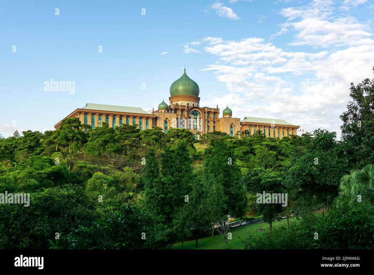 Malaysia structure hi-res stock photography and images - Alamy