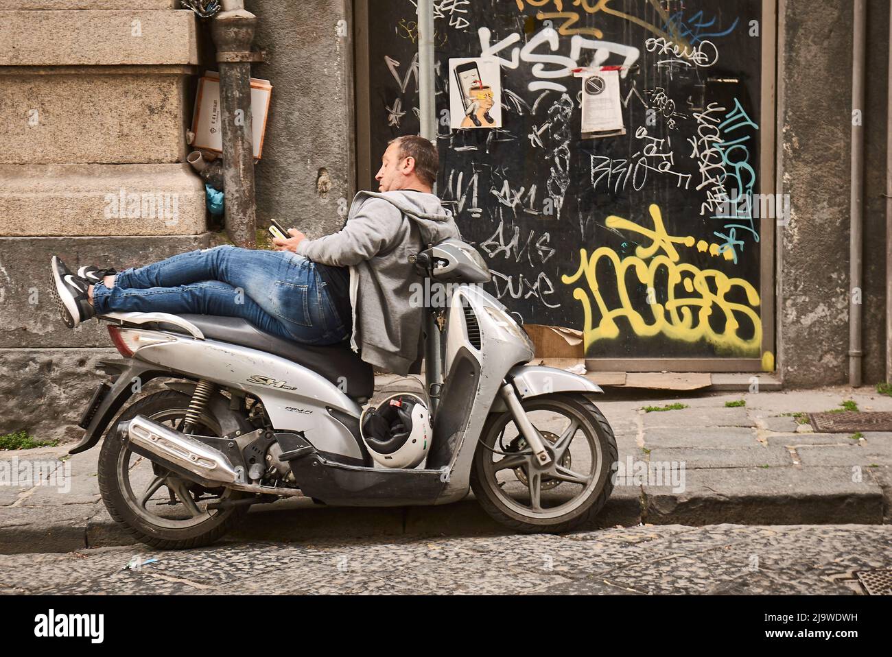 The reclining figure is a common motif in art. In Naples, the reclining ...