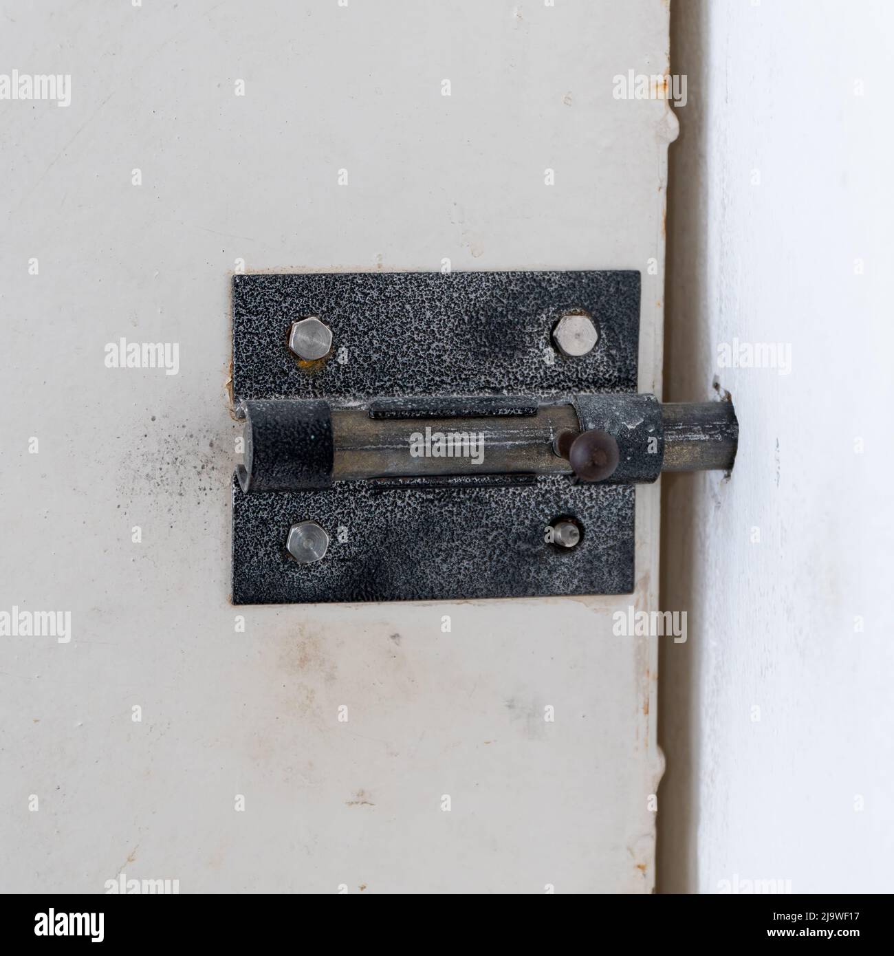 Door slide bolt and latch hi-res stock photography and images - Alamy