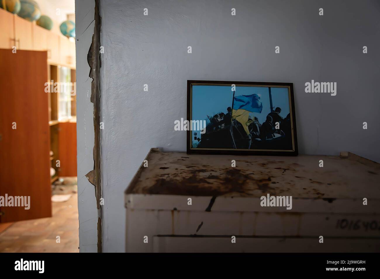 Destroyed classroom from war hi-res stock photography and images - Alamy