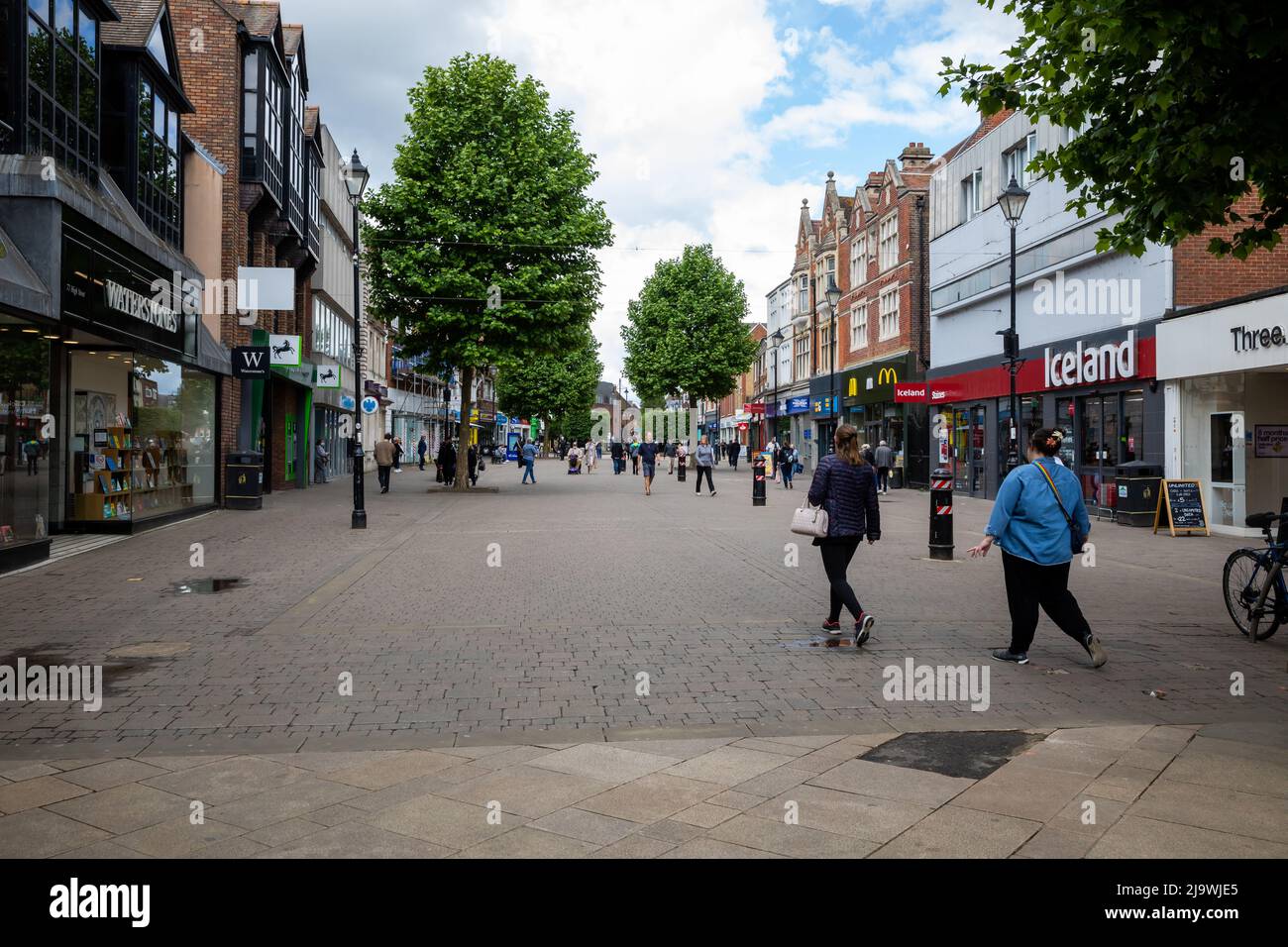 Staines high street hi-res stock photography and images - Alamy