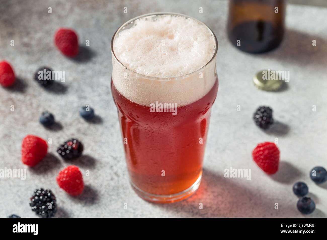 Blueberry pint hi-res stock photography and images - Alamy