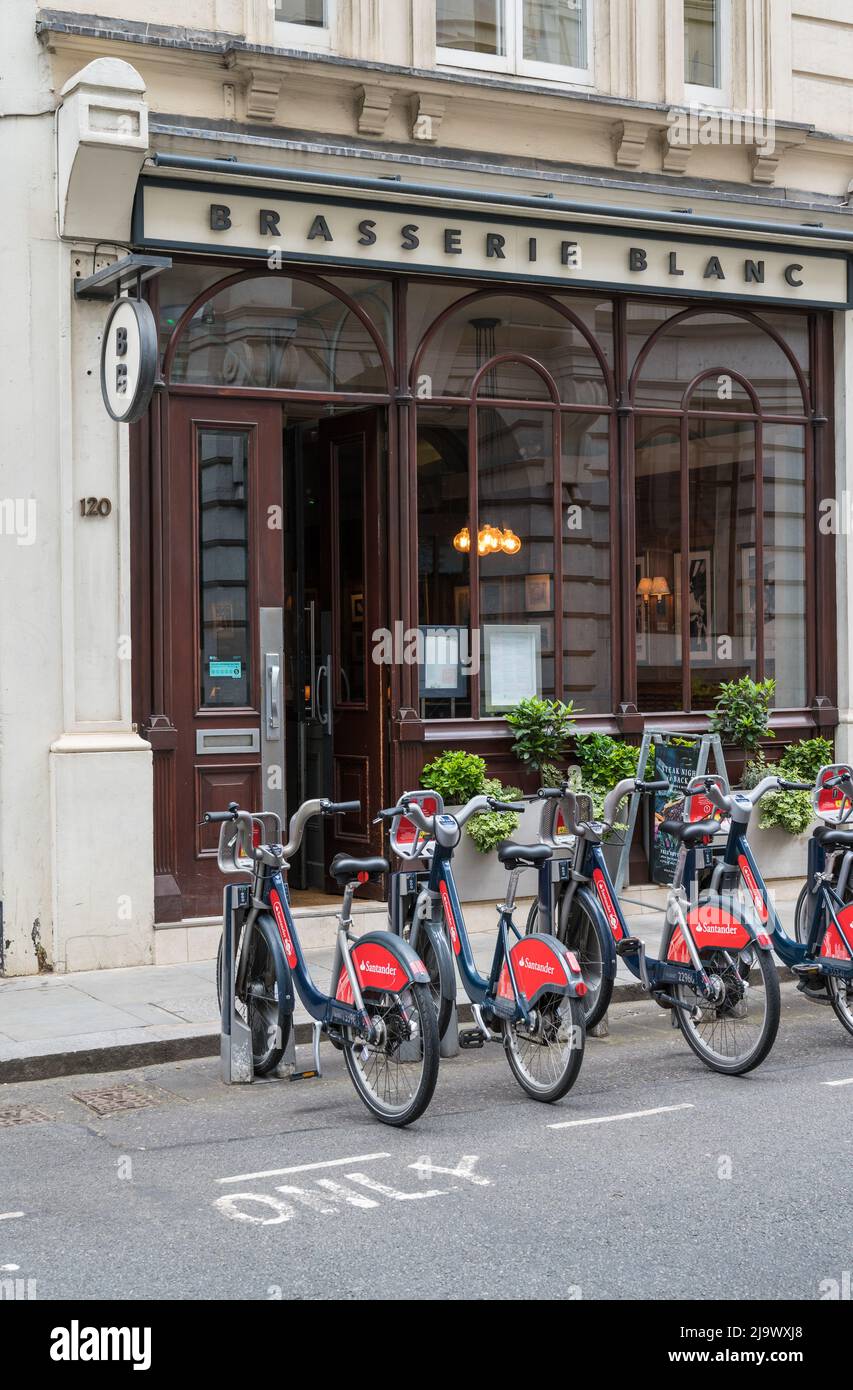 Exterior of Brasserie Blanc French restaurant in Chancery Lane, London ...