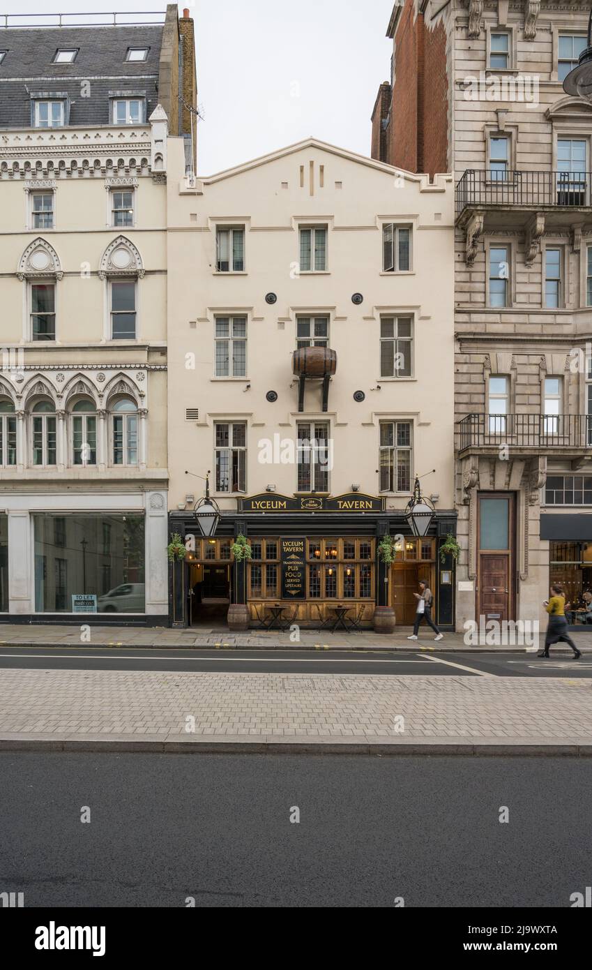 The Lyceum Tavern, a traditional pub on Strand, London WC2, England, UK ...