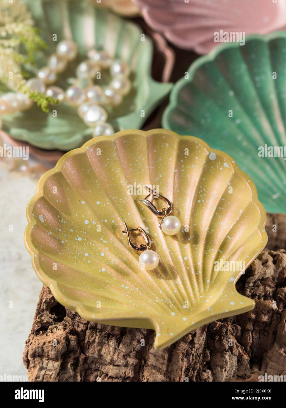 Handmade gypsum marble decorative hi-res stock photography and images ...