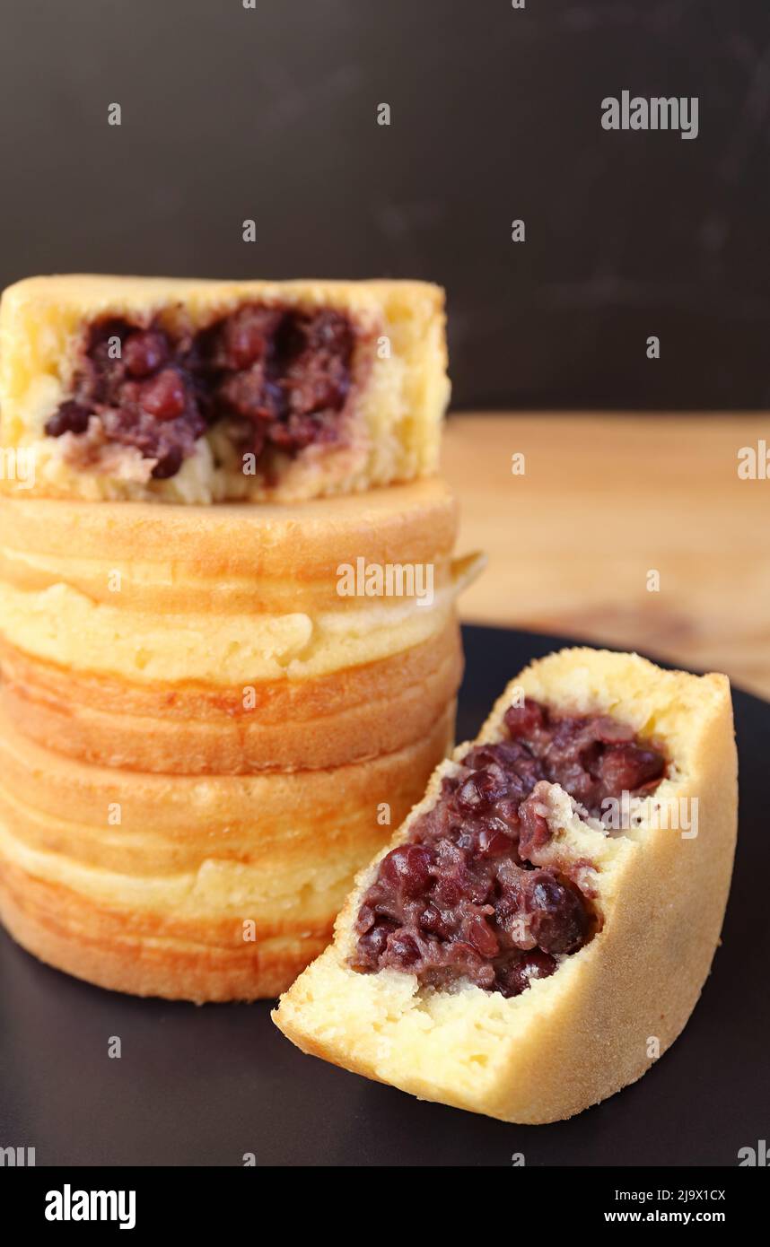 Azuki bean hi-res stock photography and images - Alamy