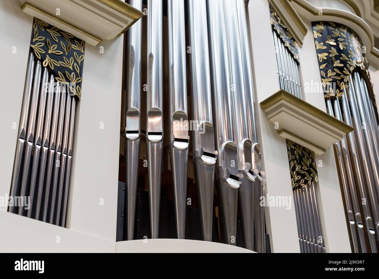 Wood organ hi-res stock photography and images - Alamy